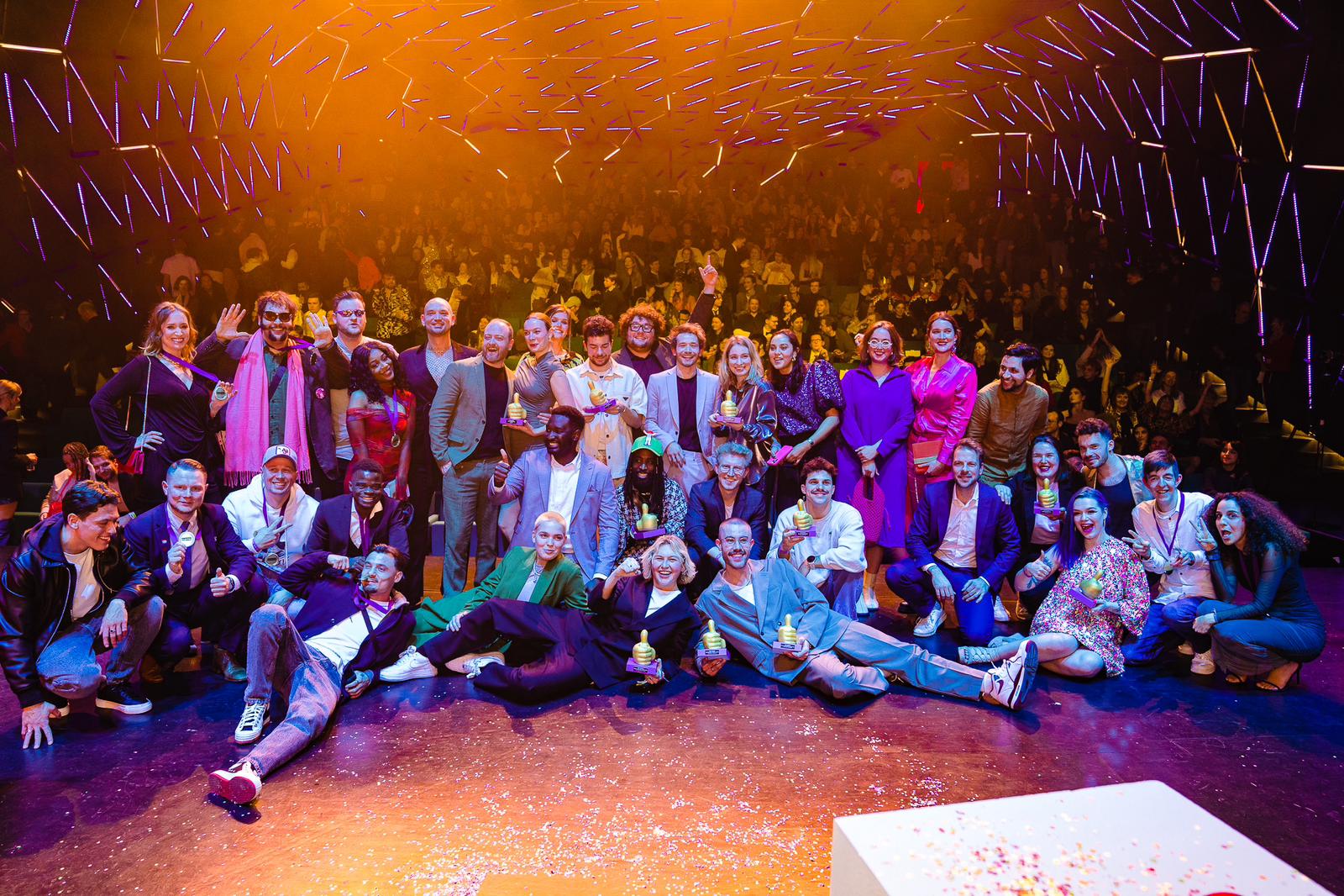 Average Rob, 2DEZIT, Acid en meer vallen in de prijzen op de derde ...